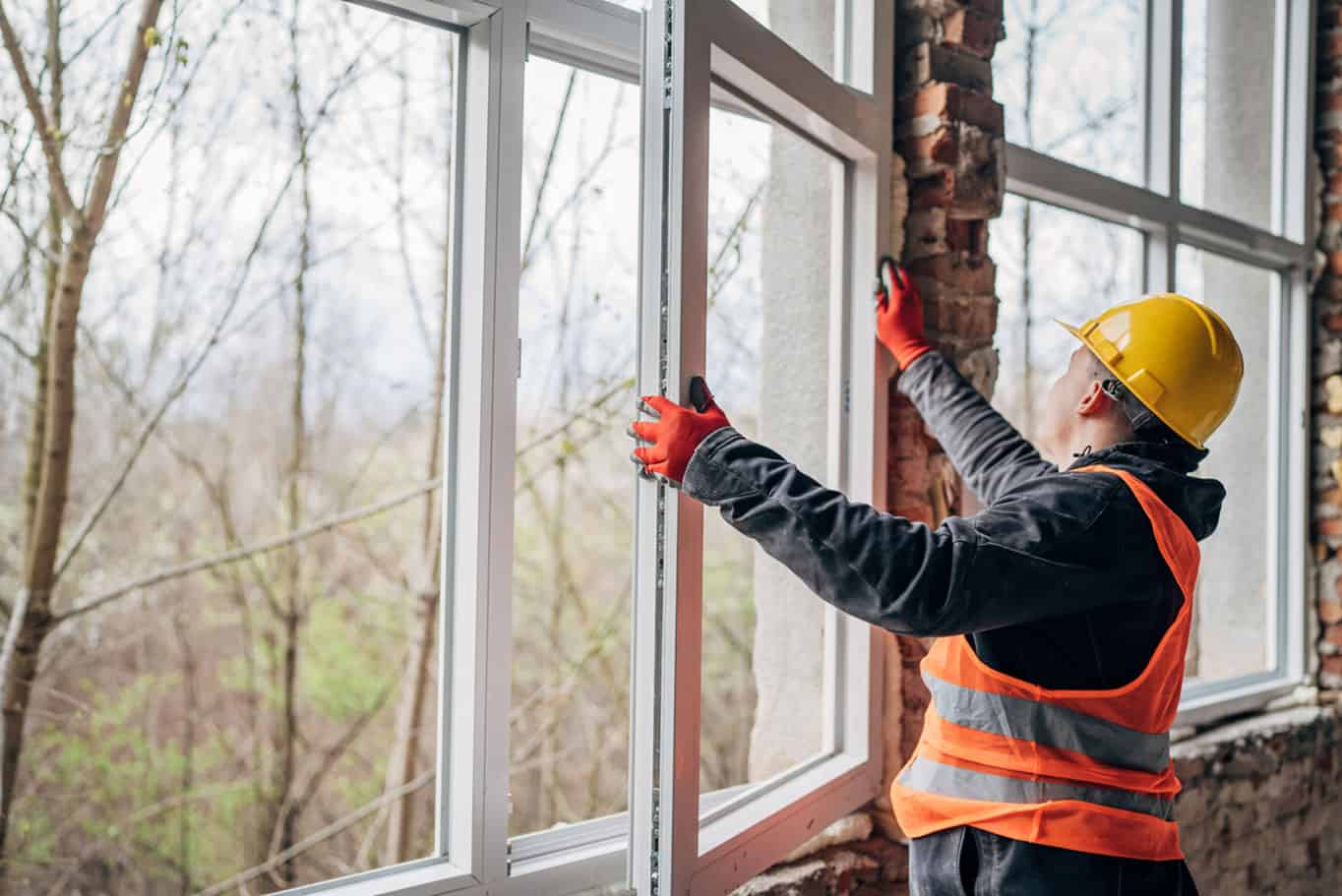 Cost of Replacing Windows vs. Repairing: Trusted Guide 2025